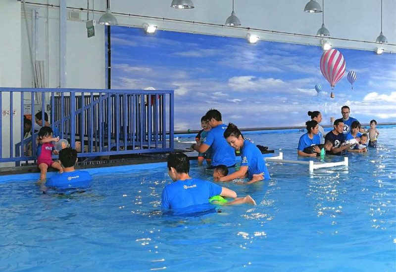 About | Happy Fish Swim School